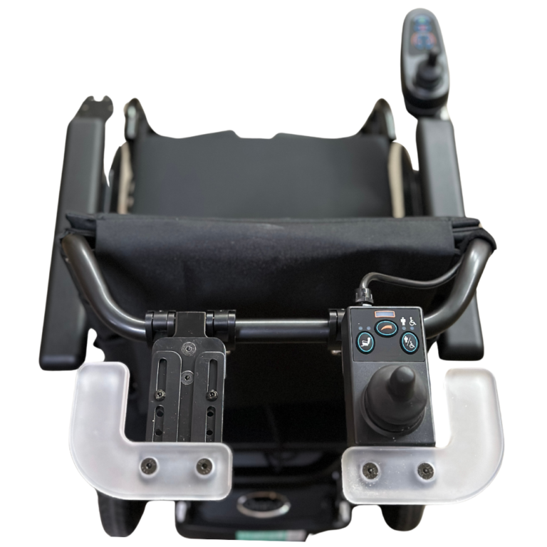 美國 Sunrise Quickie Q100 R 電動輪椅 (特別版，英國製造)【21.3"總闊】【裝有前後一共兩個控制器】【Quickie Q100 R港澳唯一獨家總代理】 - 盈康 ...